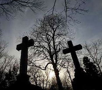 Dancing on the Graves? Cemeteries Look to Add Art, Music | TIME.com