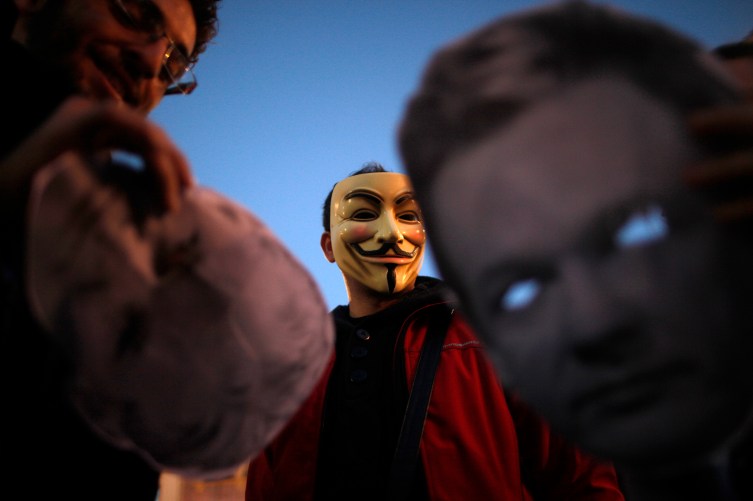 Reading While Eating for December 13: Wacky Hacking | TIME.com