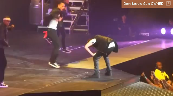 WATCH: Justin Bieber Throws Up On Stage | TIME.com
