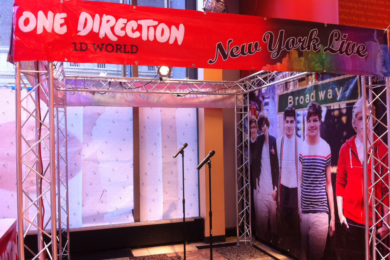 One Direction Pop Up Store! Now Open in NYC, and Yes, We Found the ...