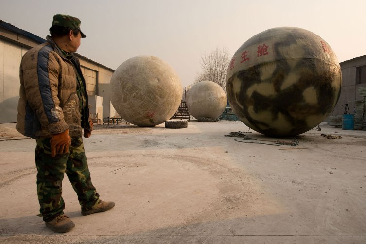 Amateur Chinese Inventor Builds Awesome Apocalypse Capsules | TIME.com