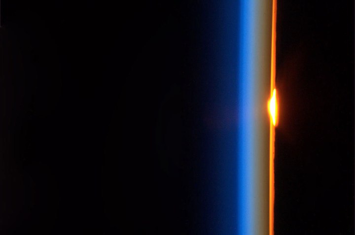 PHOTOS: Astronaut Chris Hadfield Tweets Stunning Images from Orbit ...