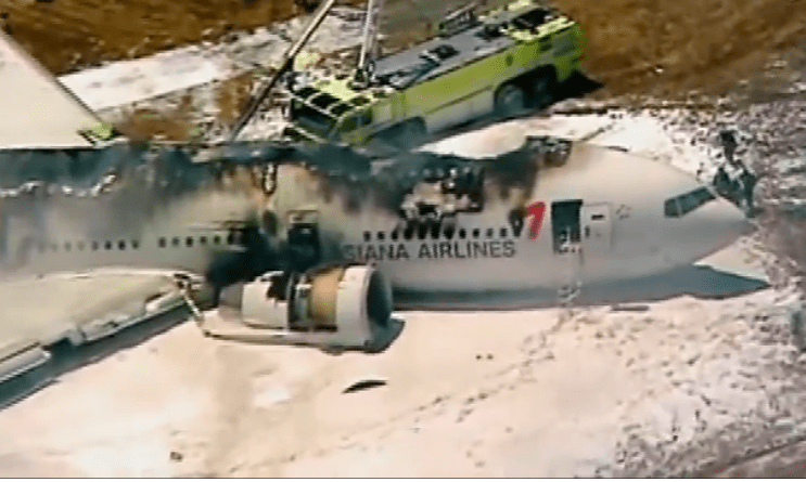 WATCH: Eyewitnesses Describe Boeing 777 Crash in San Francisco | TIME.com