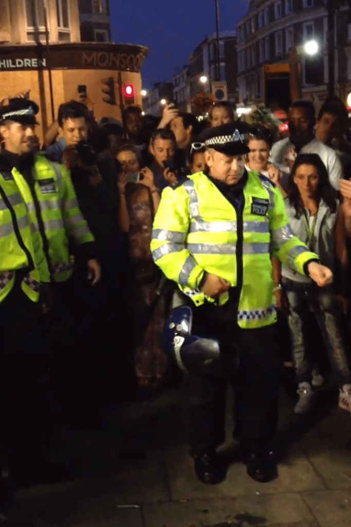 WATCH: Police Break Out B-Boy Moves at London’s Notting Hill Carnival ...