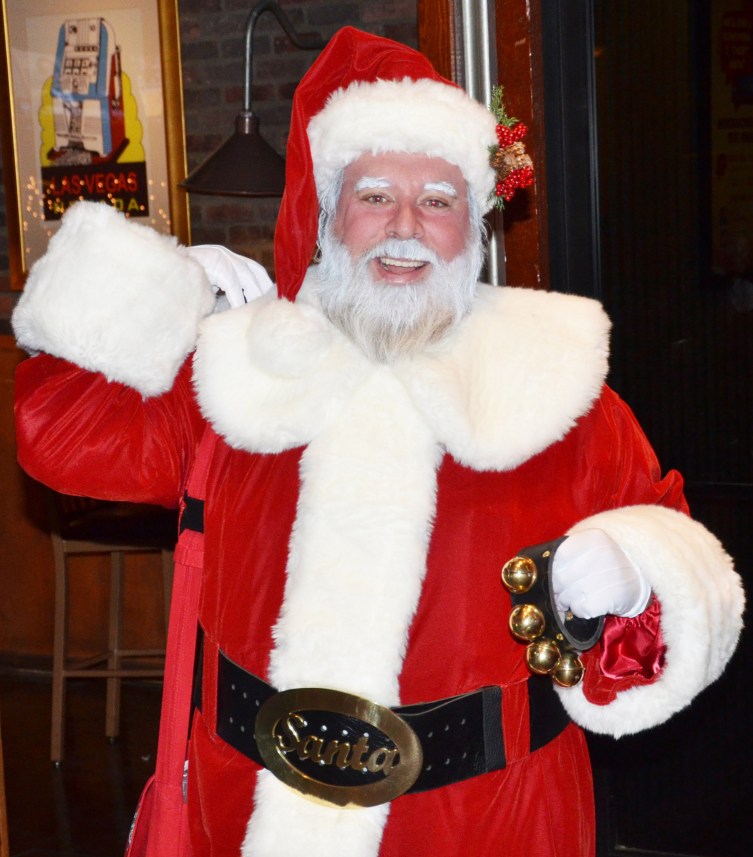 Santa Kris Kringle | Christmas and Santa Claus: The 11 Best Santas in ...