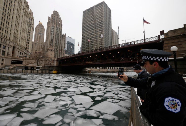 Man Dies After Falling in Icy Chicago River to Retrieve His Cellphone ...